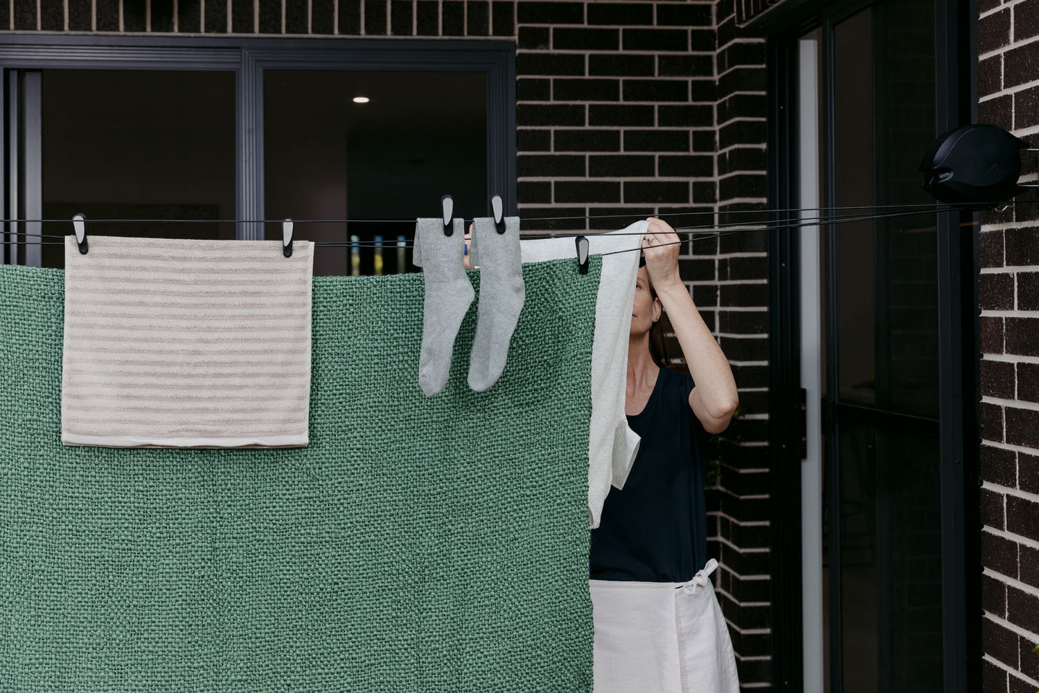 Double Retractable Clothesline | Wall-Mounted – Hills Home